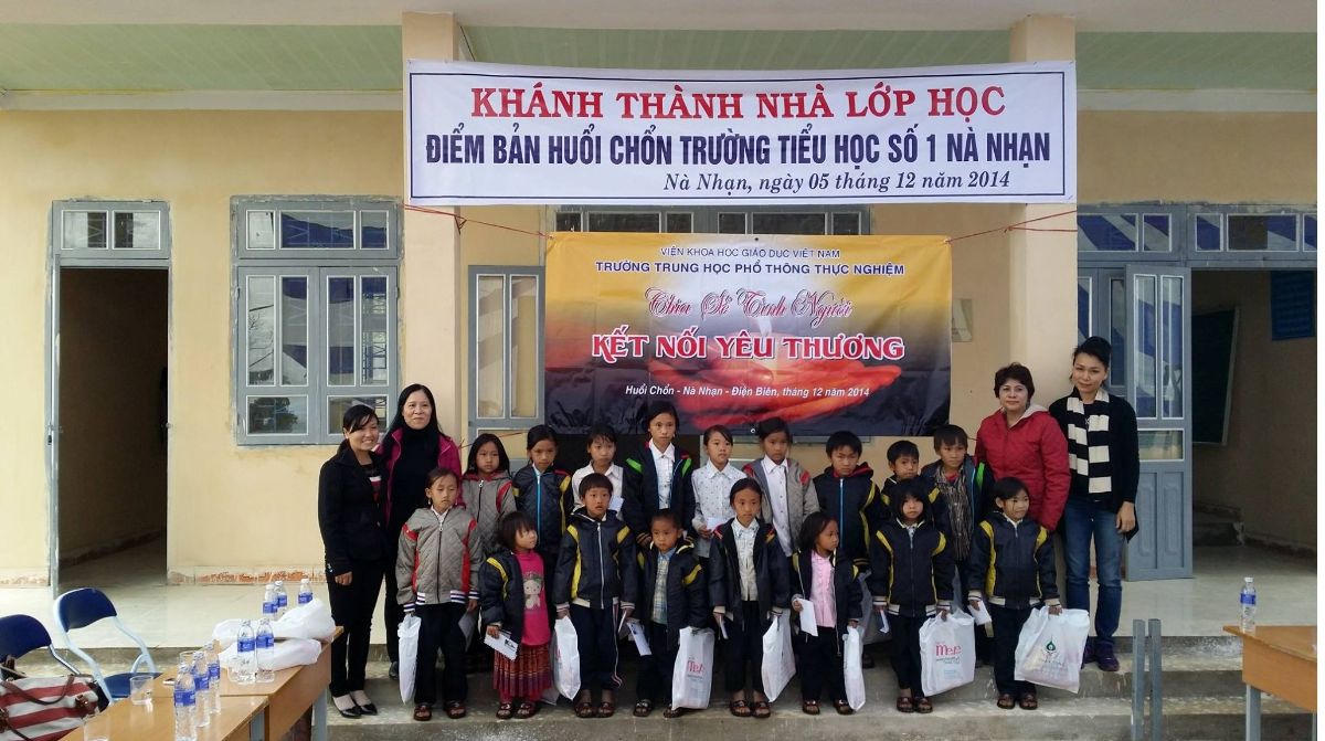 Viện KHGD Việt Nam: Công đoàn trường THPT Thực nghiệm với những hoạt động thiện nguyện ấm áp ...